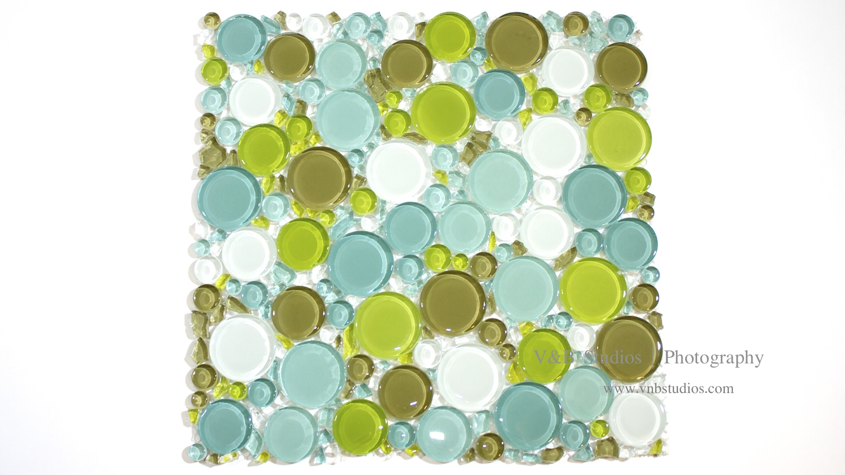 Bubble Glass Mosaic, 3 Colors – tiledaily